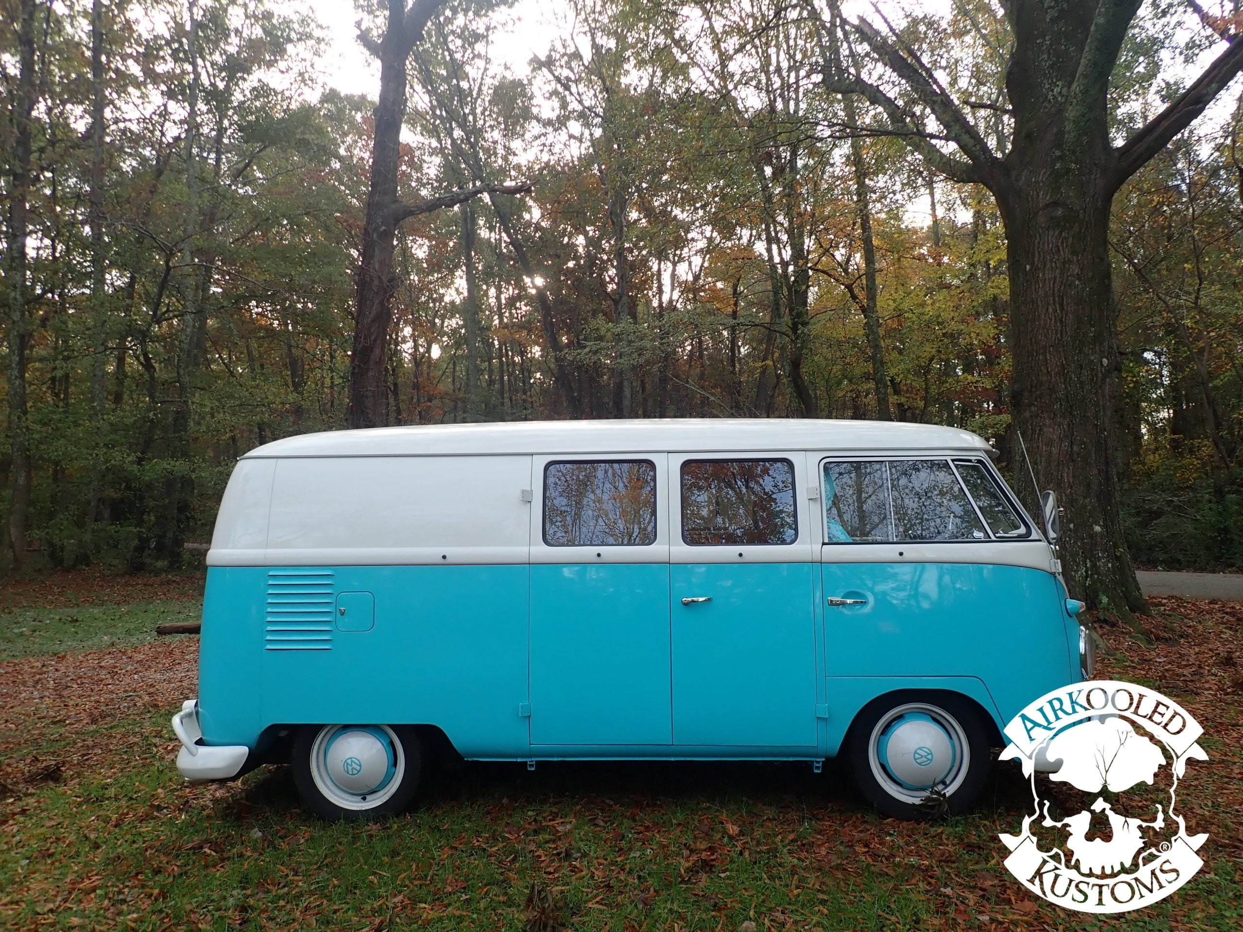 1960 Volkswagen Panel Bus | Betty Bus at Airkooled Kustoms